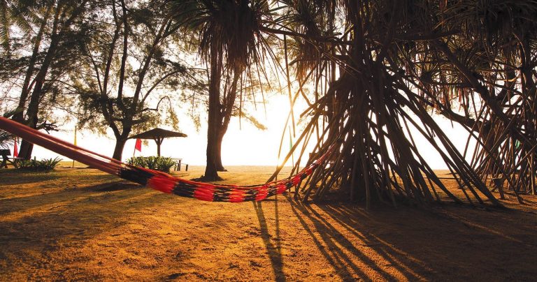 Official Website of The Qamar – Book With Us For The Best Deals!